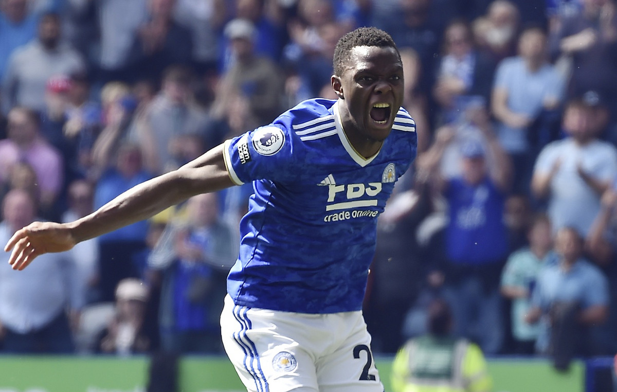 Φορ αξίας 30 εκατ. και 150 παιχνίδια στη Λέστερ για ΠΑΟΚ › OnCamera.gr